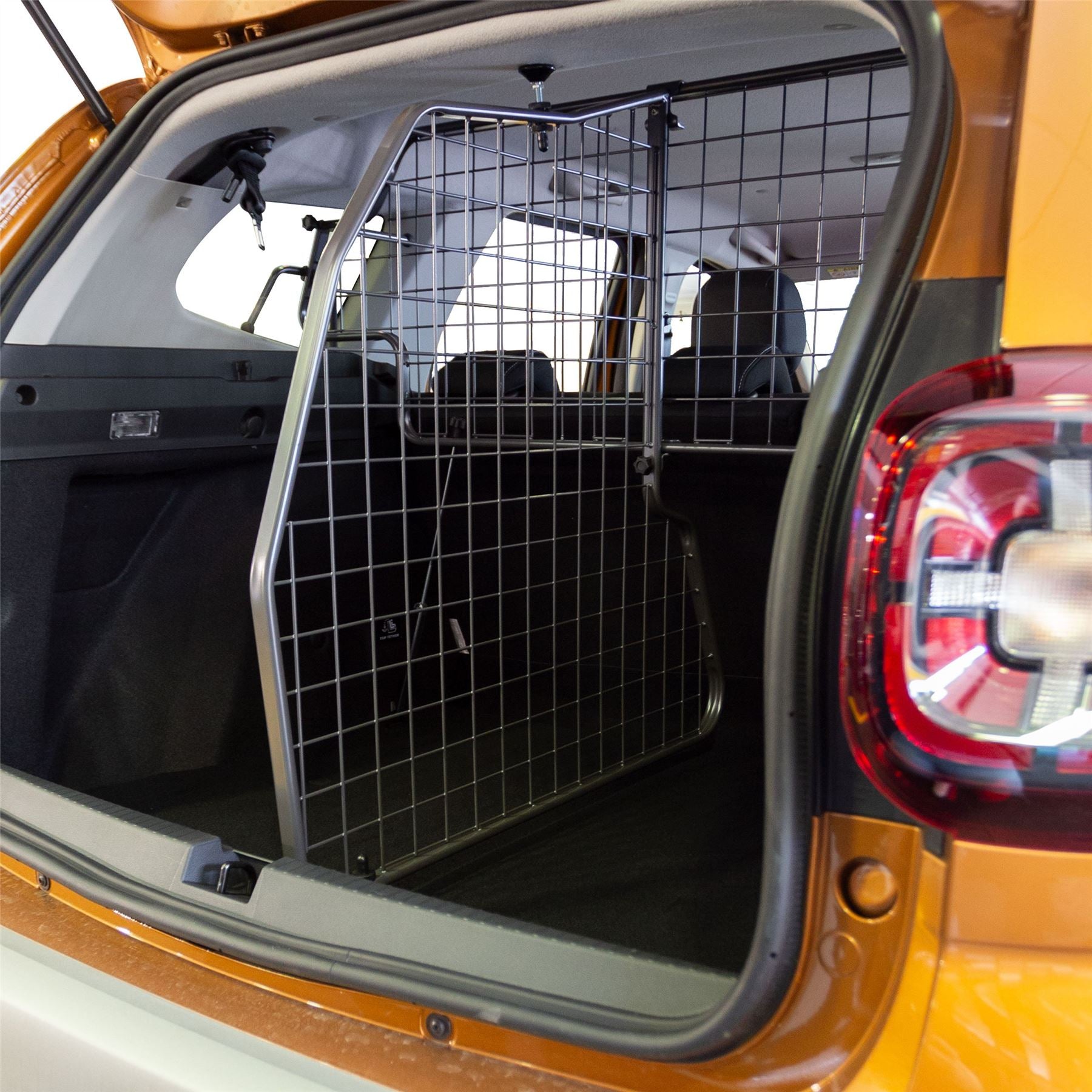 Renault Duster Boot Divider (2022-2024)